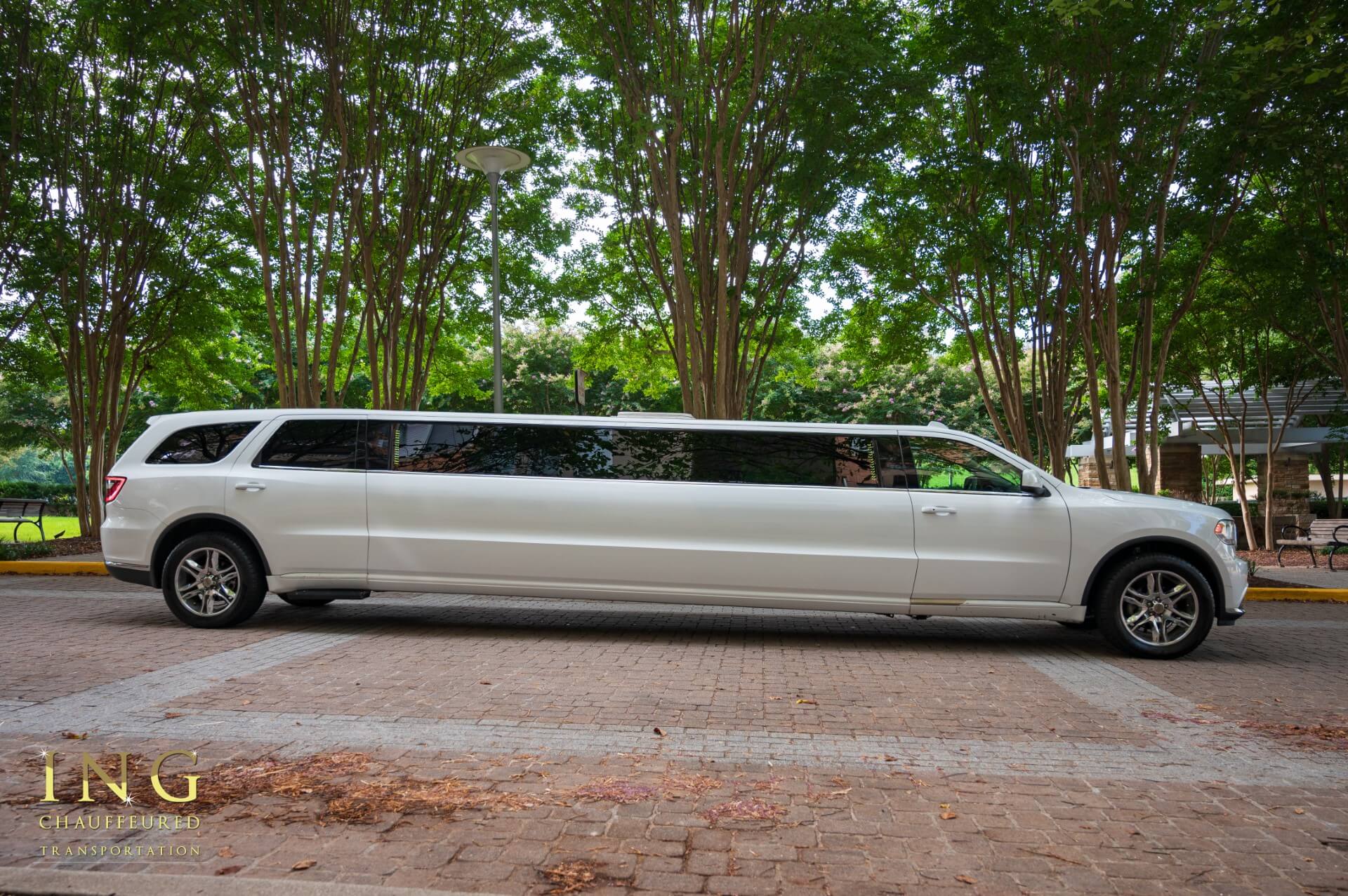 Washington DC Limo & Car Service | Chauffeured Transportation